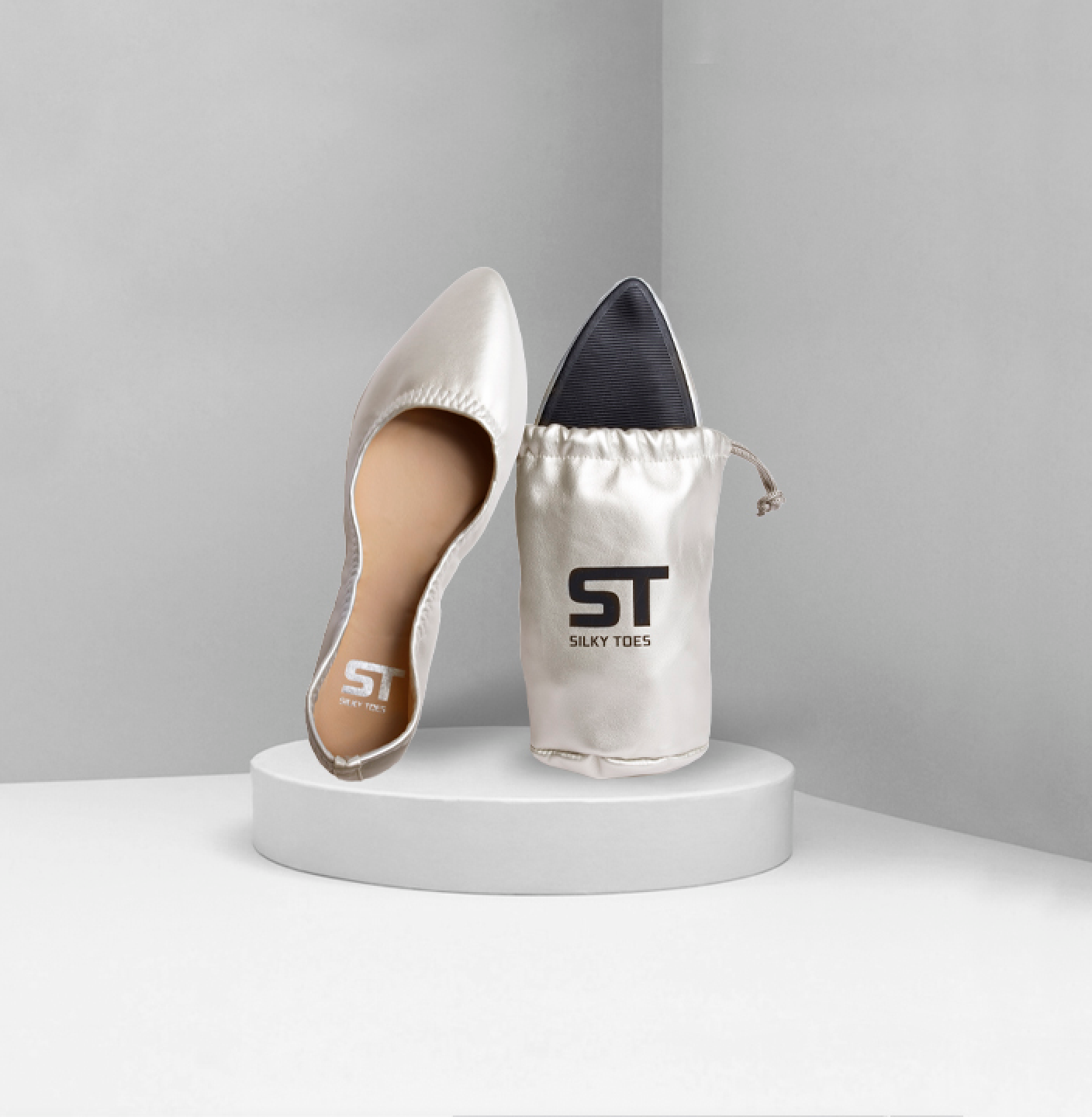 Single Flats – Silky Toes